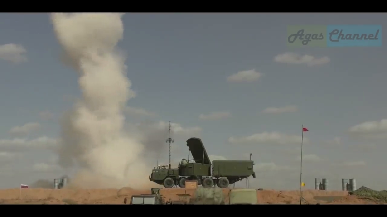 Russian S-300, S-400, and S-500 Missile Defense System in Action - نماشا
